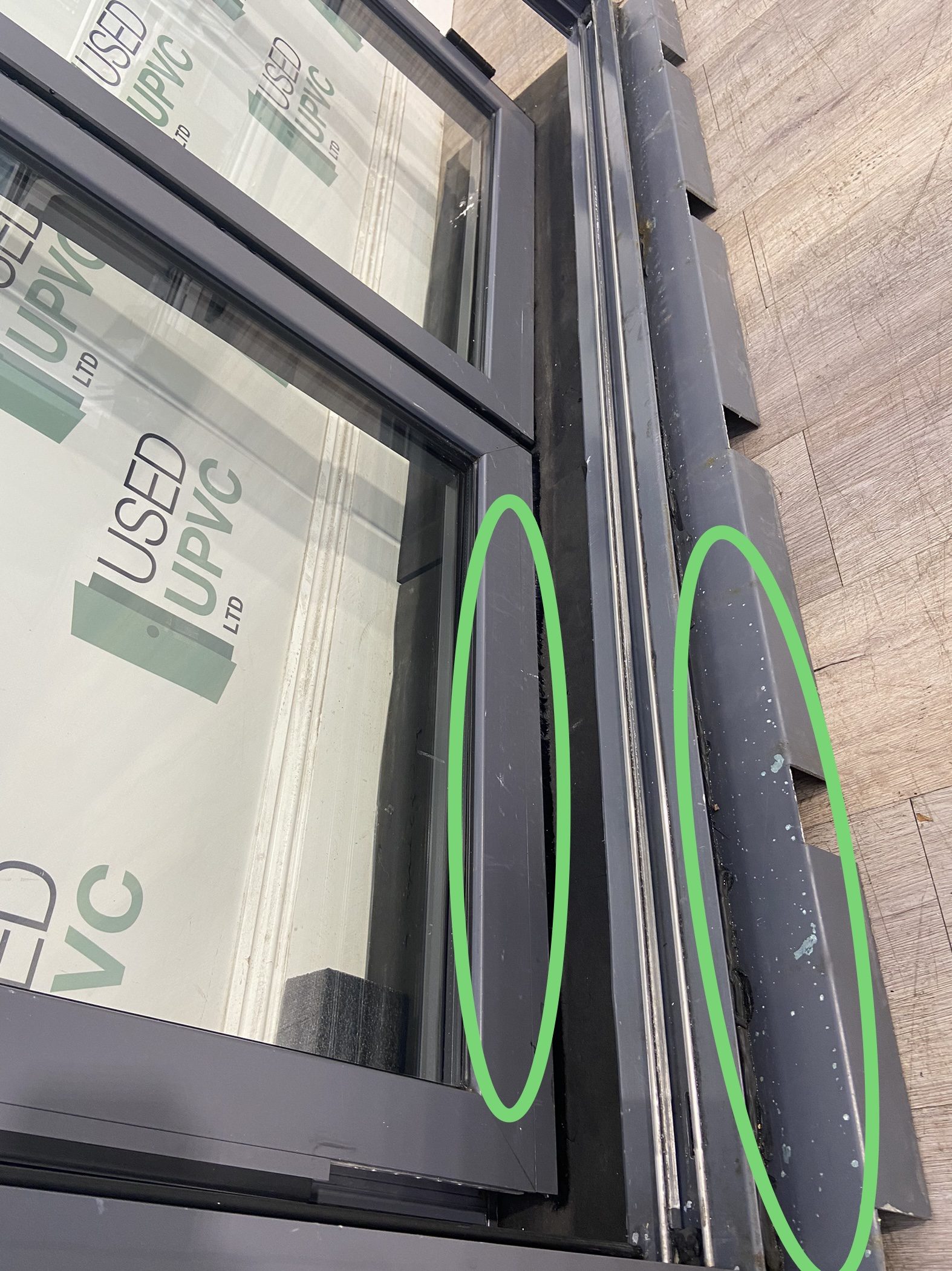Aluminium Anthracite Grey (RAL 7016) Bi-Folding Doors | Green doors