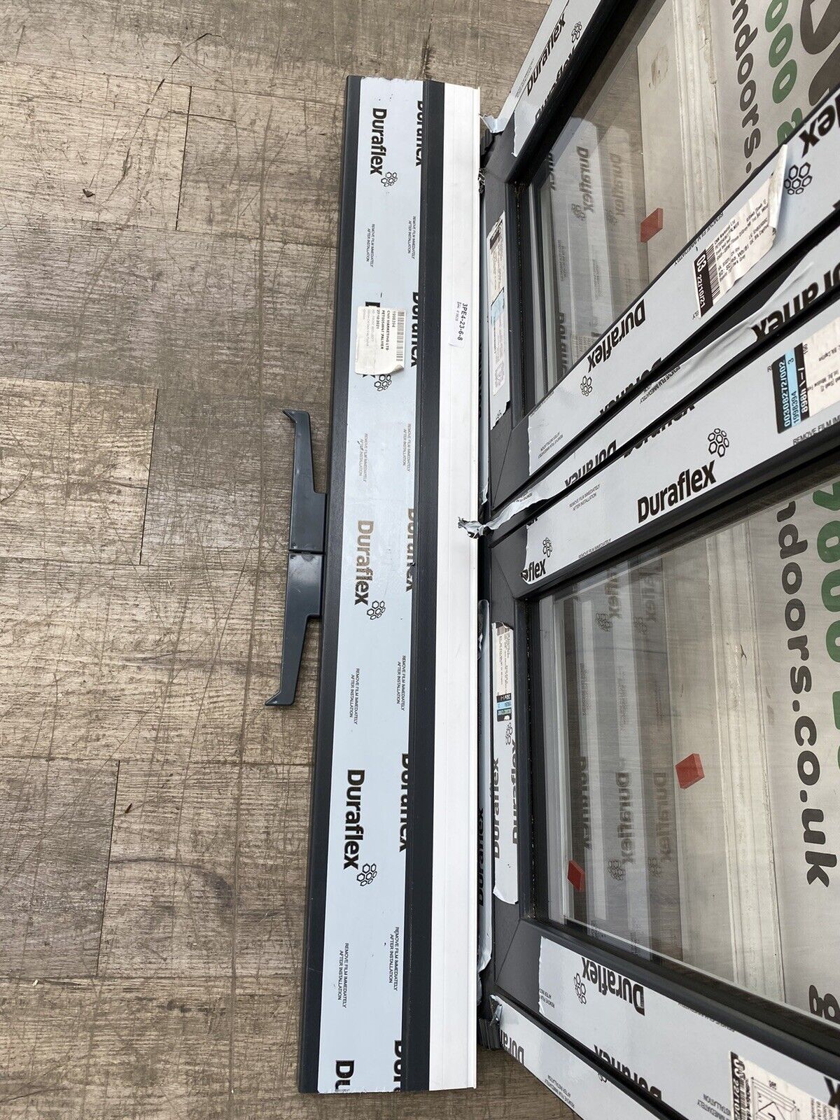 Duraflex Upvc Anthracite Grey Casement Window | Green doors