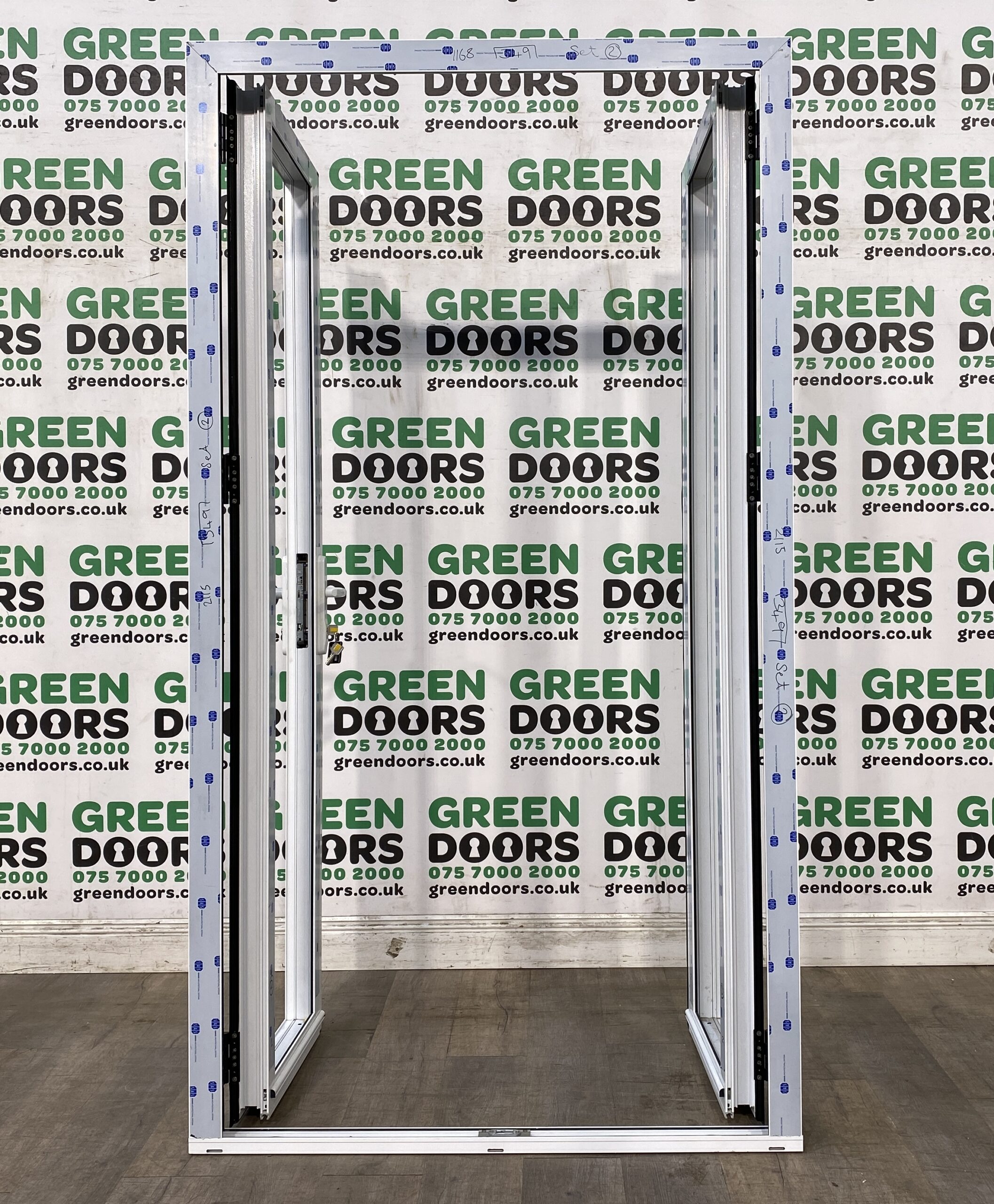 White Aluminium French doors | Green doors