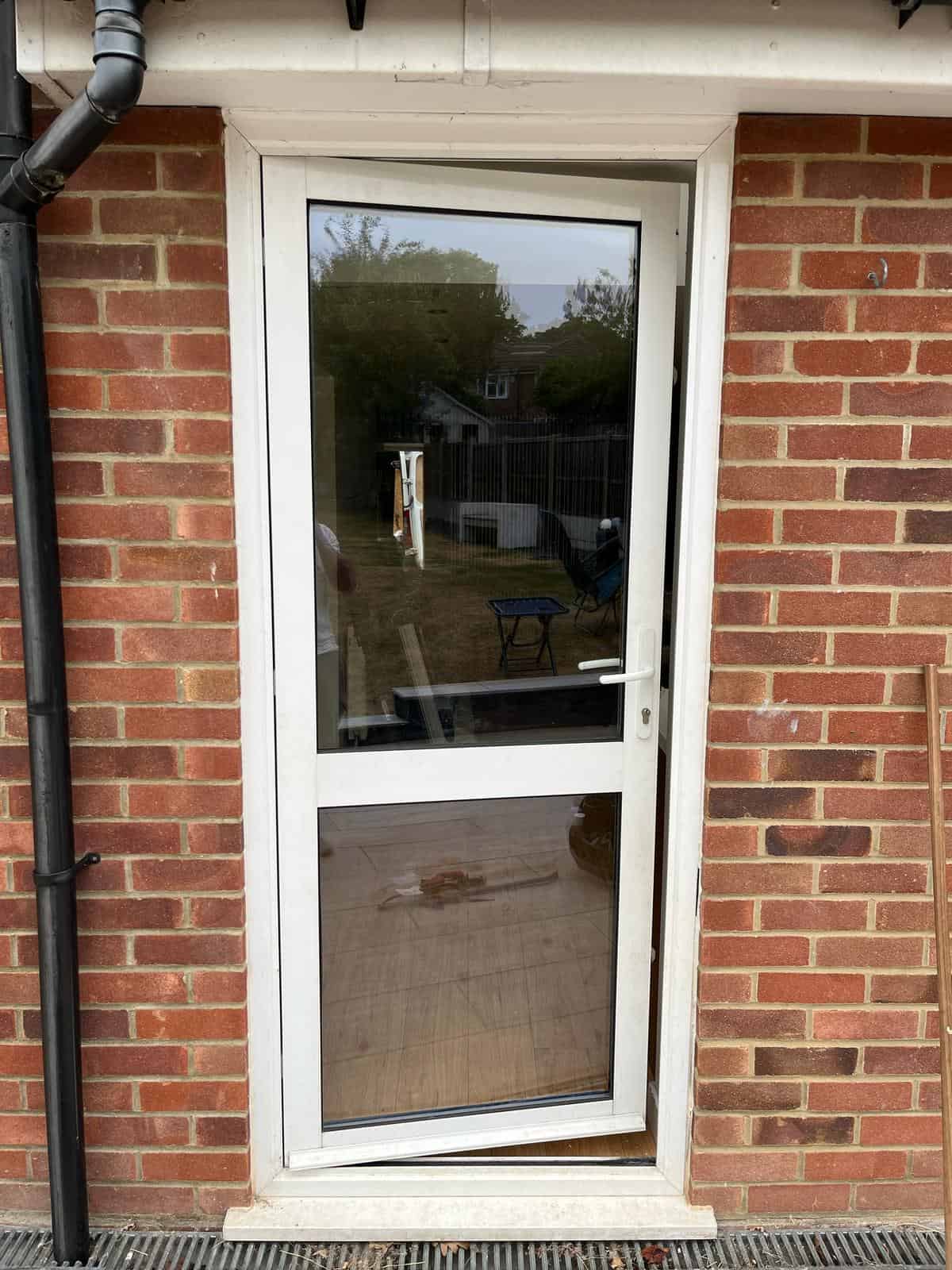 Aluminium Back door | Green doors